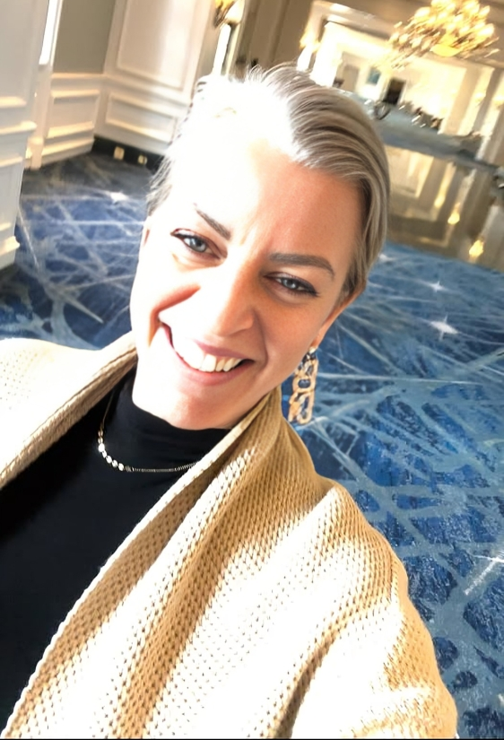 THRIVING never takes away from your kids, health or romantic partner… - Mandy Perry